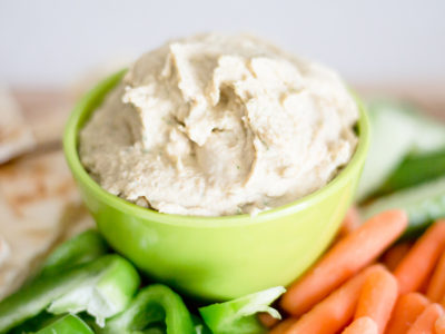 Easy Hummus Dip Recipe - The DIY Lighthouse